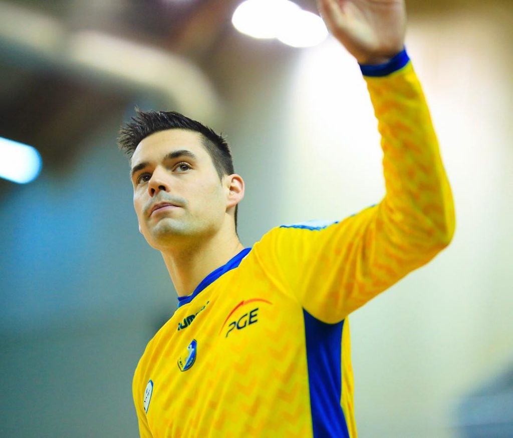 EL GUÍA TURÍSTICO: Ángel Fernández – Balonmano Actual